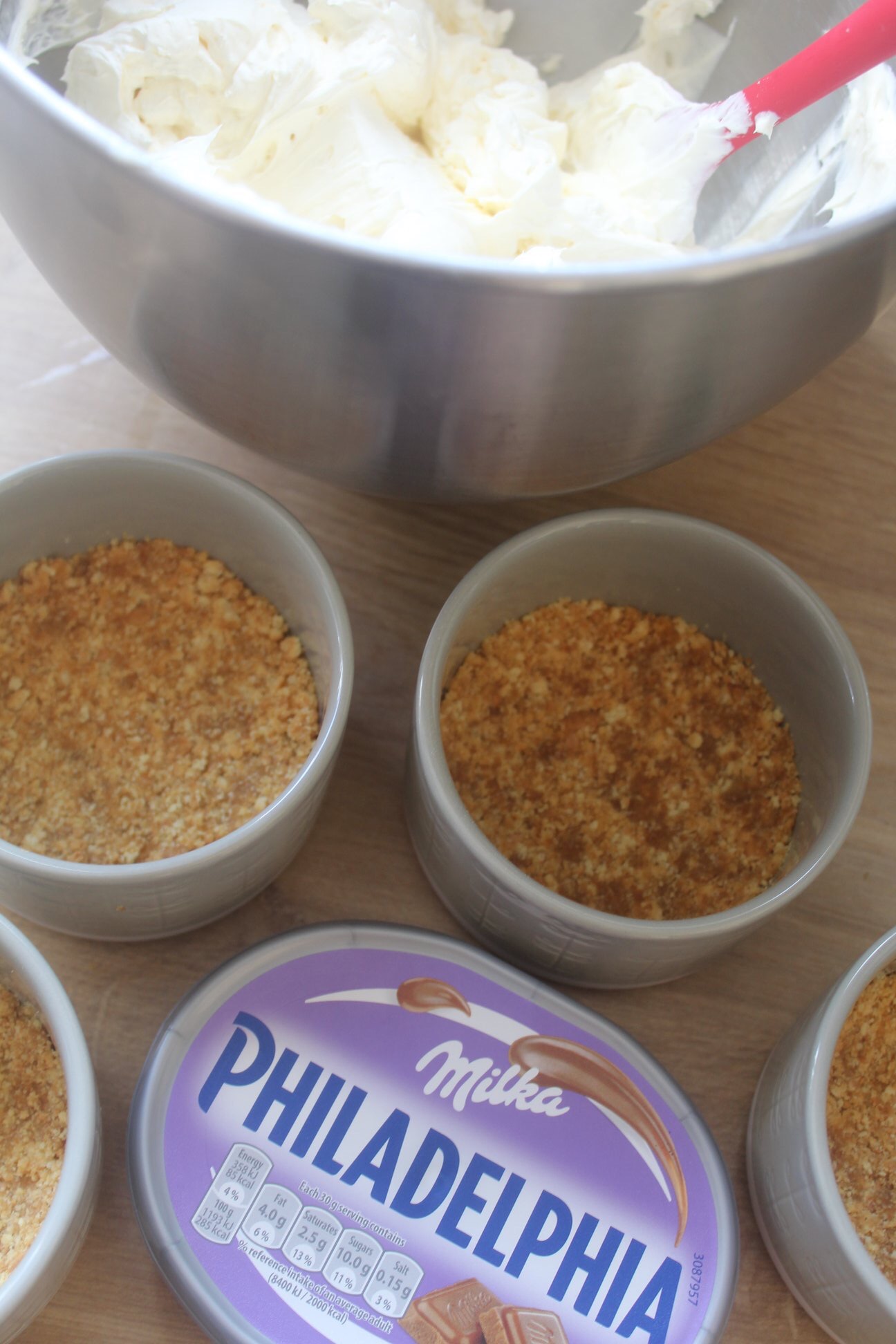Individual Philadelphia with Milka Cheesecakes | Recipe Collaboration