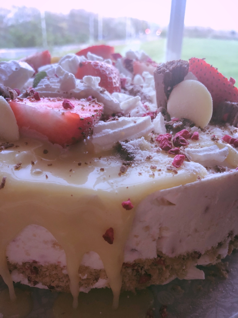 Eton Mess Cheesecake | Recipe