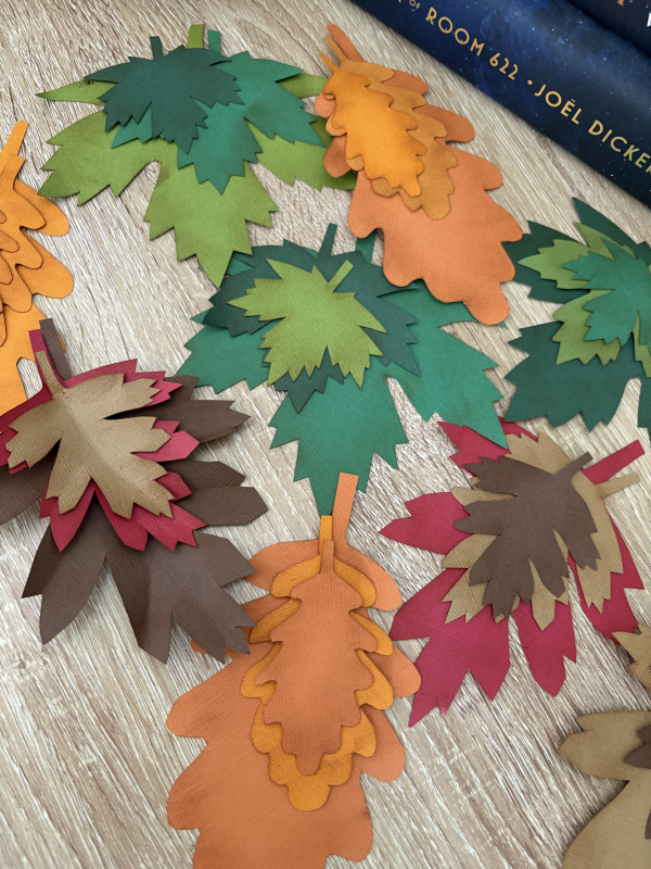 DIY Autumn Window Clings: Easy Paper Craft for Cozy Fall Home Decor
